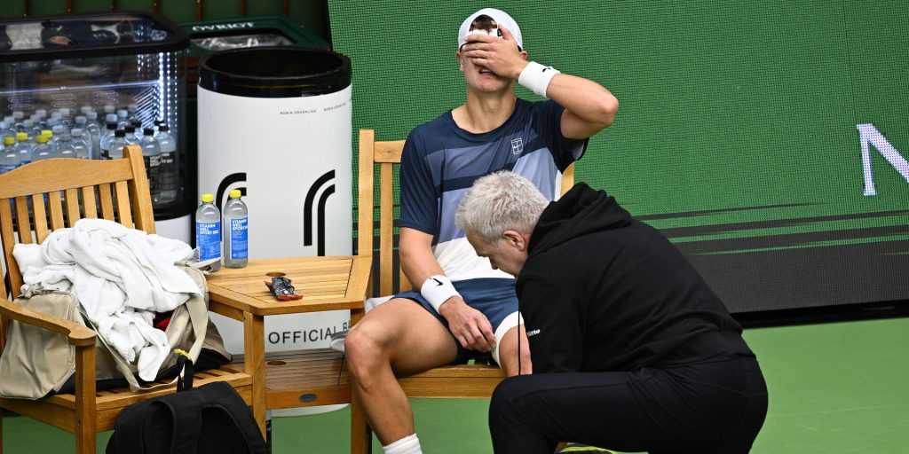 Holger Rune ude på ubestemt tid: Risikerer tab i millionklassen