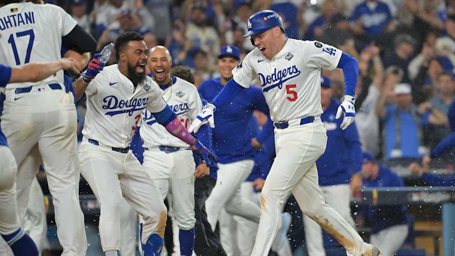 Blue Jays lose ultimate heartbreaker in 18 inning World Series marathon