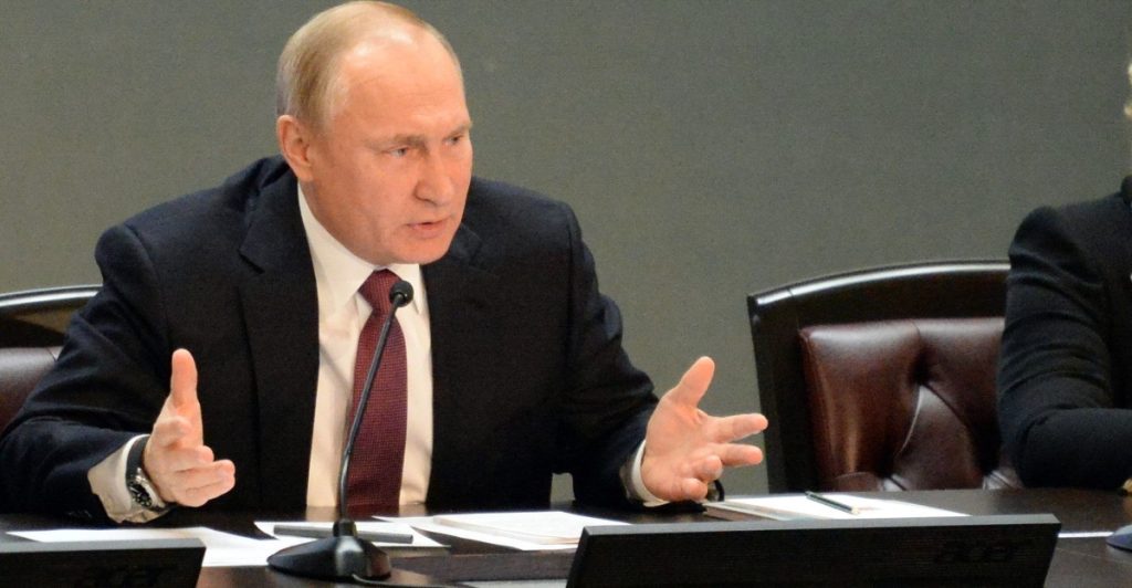 Putin drops requirement for officials to publish income and assets