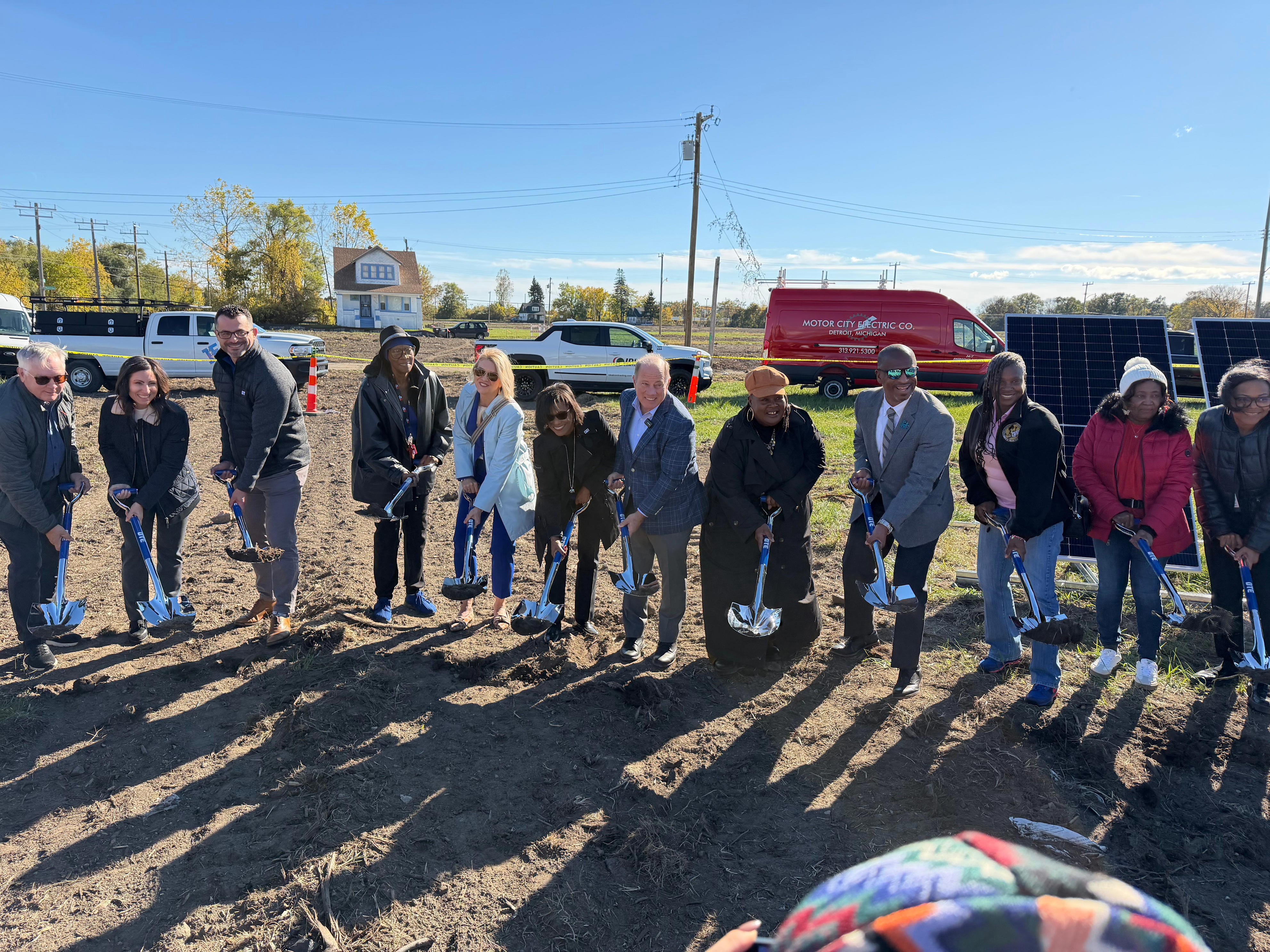 Mayor Duggan, DTE and community break ground on first neighborhood of ...