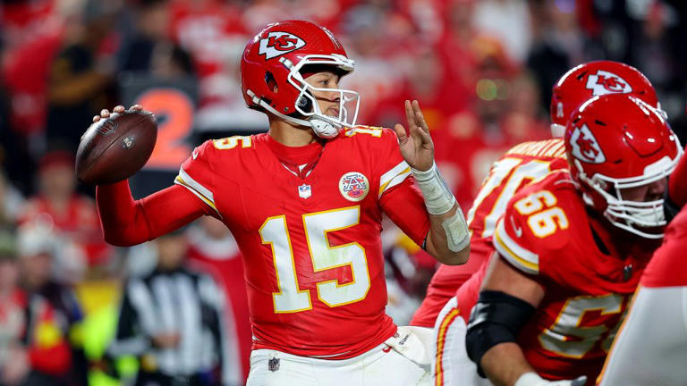 Patrick Mahomes overcomes worst game start in his career to lead Chiefs ...