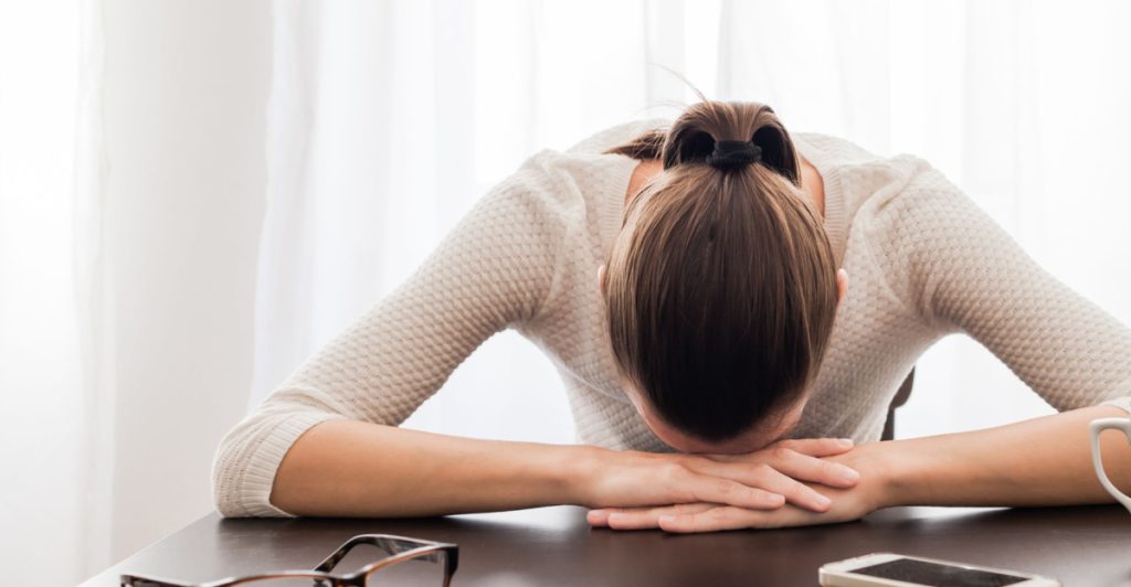 Kvinnor jobbar gratis 49 minuter om dagen – lönegapet växer igen