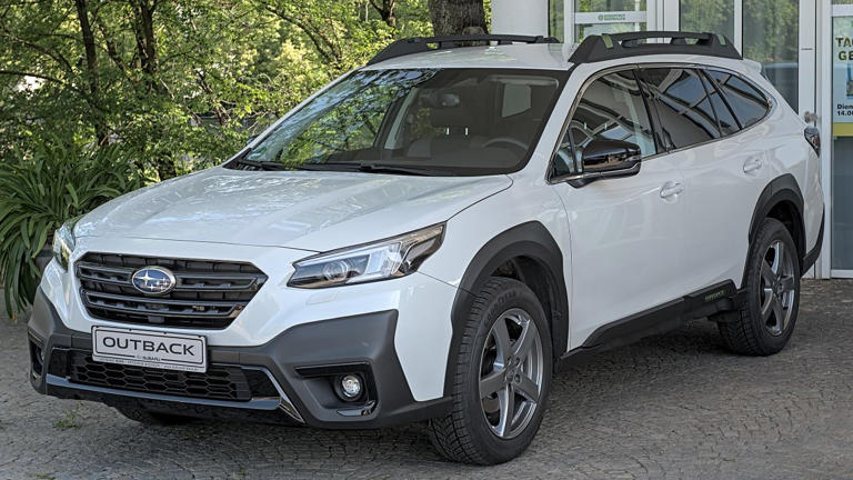 Best road trip cars for adventure seekers