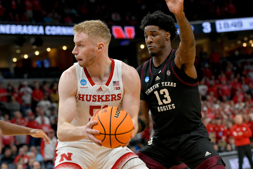 Huskers will lean hard on healthy big man Rienk Mast as they try to ...