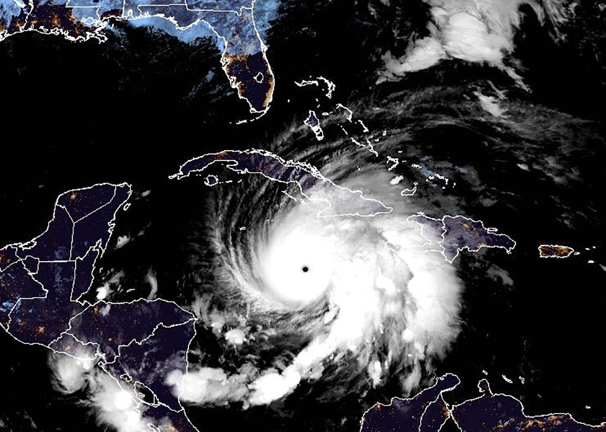 Catastrophic Hurricane Melissa closes on Jamaica with 180 mph winds ...