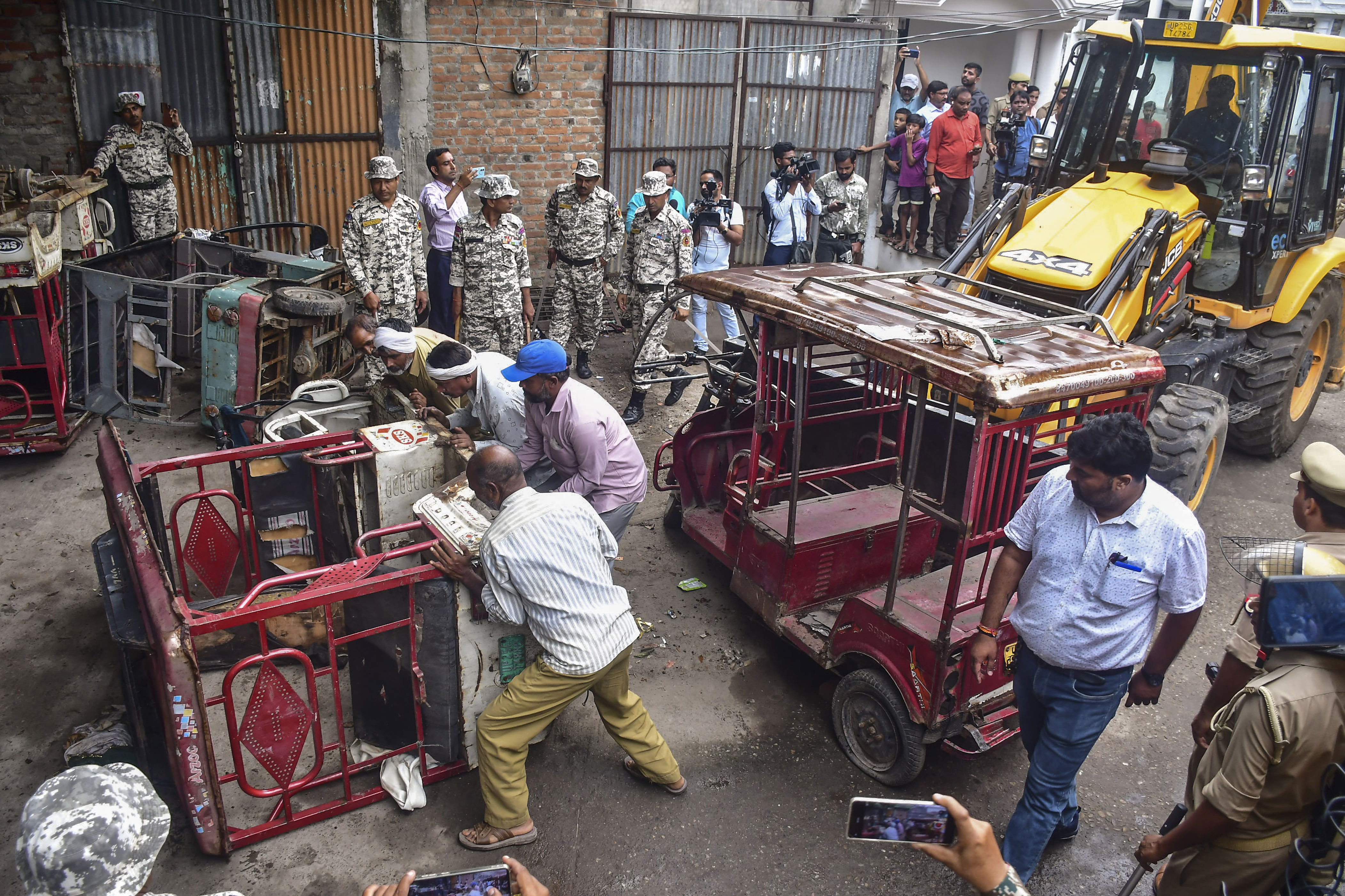 Bareilly violence: Maulana Tauqeer Raza's judicial custody extended by 14 days
