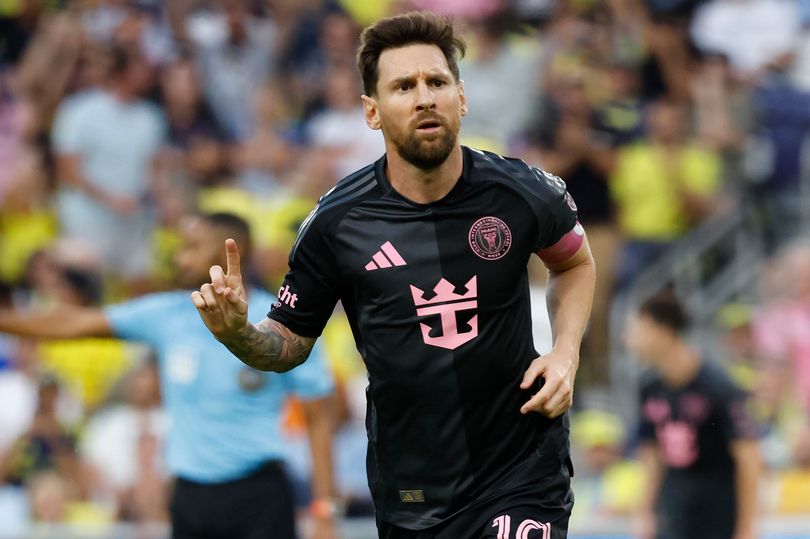 Lionel Messi names his seven 'GOATs' including fellow soccer star