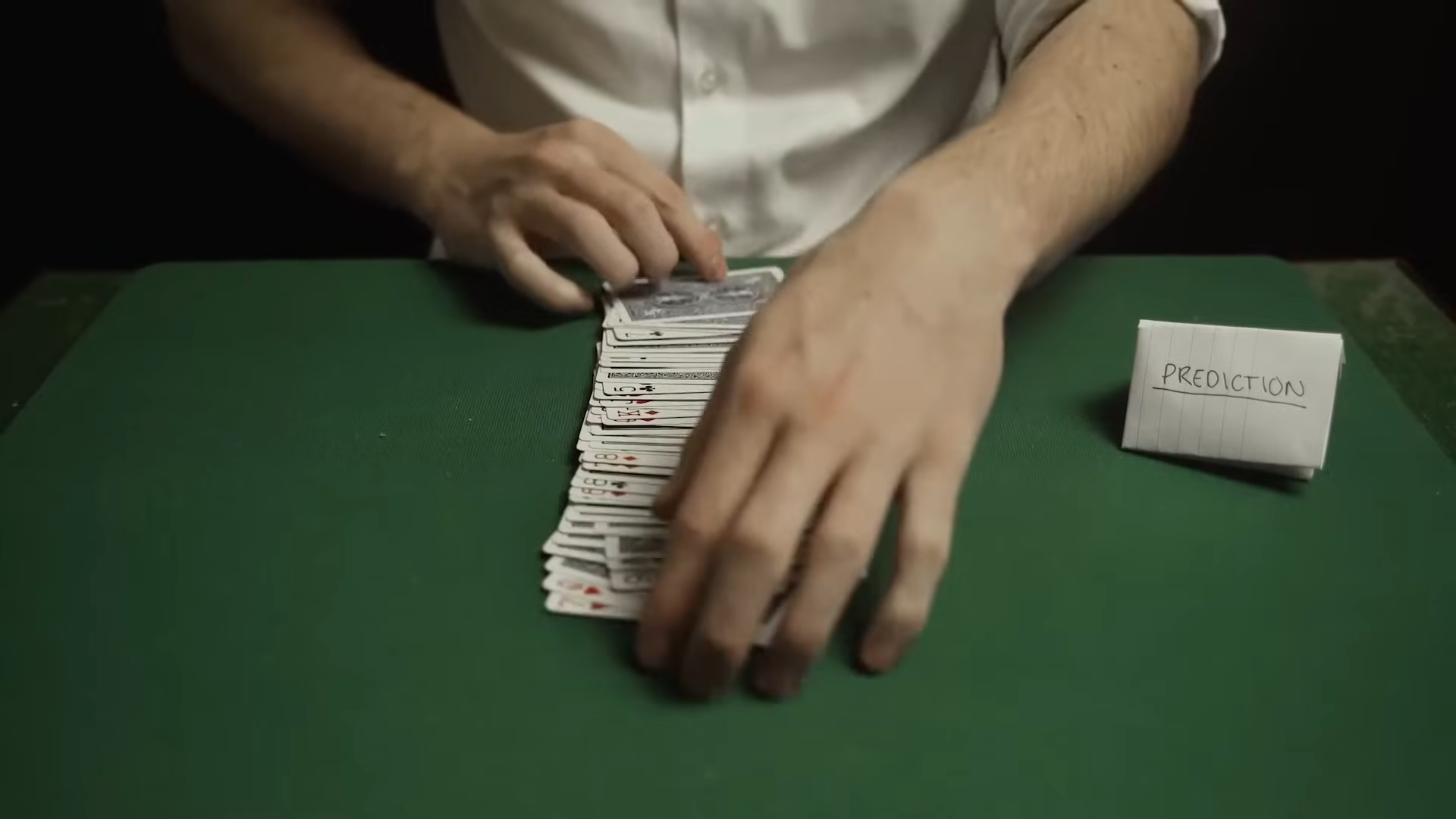 The card trick that fooled magician Oscar Owen