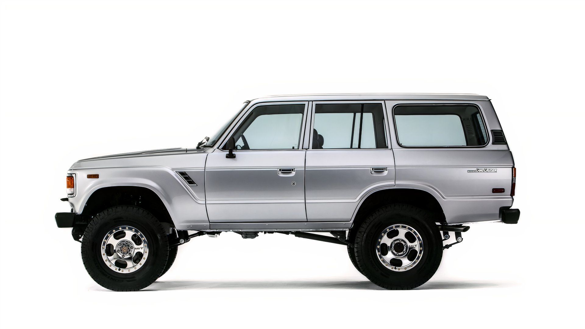 2025 Turbo Trail Cruiser Fuses Tundra Power With FJ60 Legacy