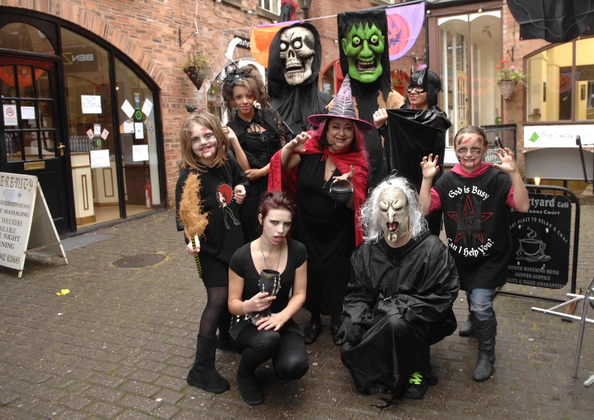 Prepare to be scared and delighted by this Wigan Hallowe'en retro ...