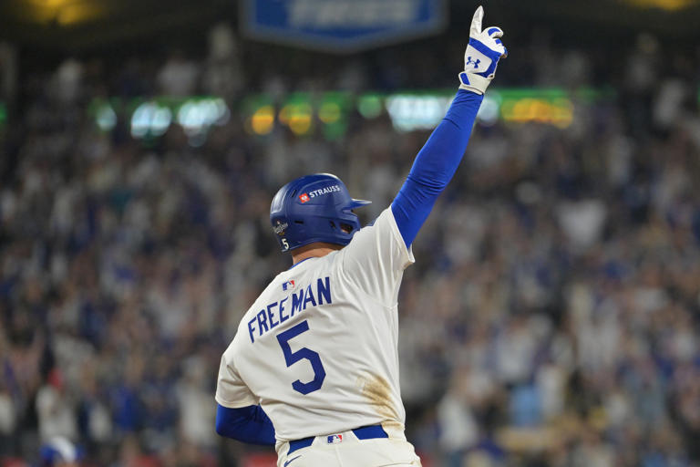 Freddie Freeman's walk-off caps Shohei Ohtani's historic night in World ...