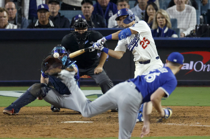 Shocking! WS That pitcher is from the KBO! → Korean Series Defeat Pitcher Tosses World Series ...