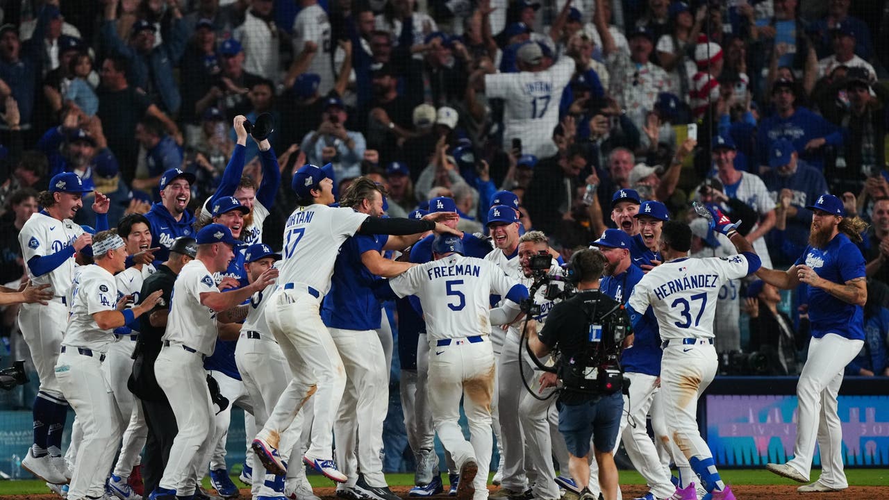 Dodgers outlast Jays in 18 innings in Game 3; Longest World Series game ...