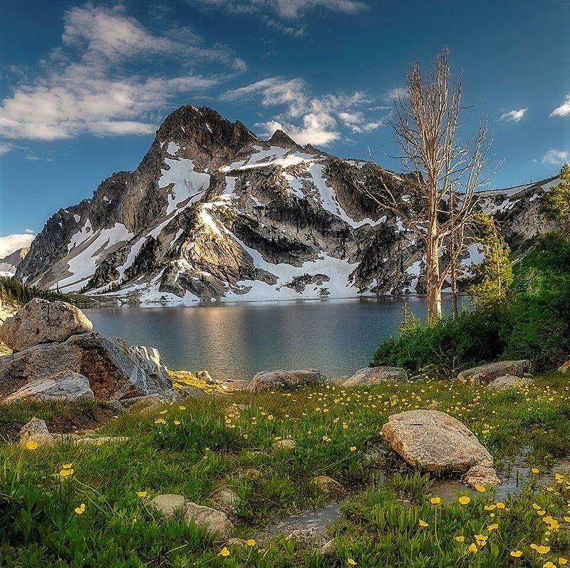 The 16 Most Beautiful Alpine Lakes to Visit in the U.S.