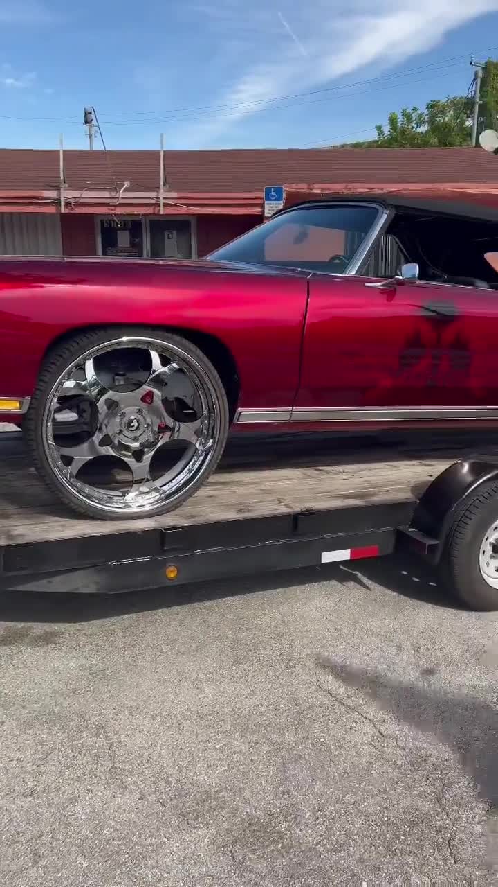 Kodak Black’s 73 Chevy vert on 28’s Forgiatos