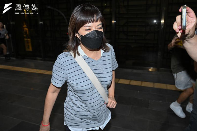 稱柯文哲演唱會「8800元真的不貴！」主辦戴利玲：柯P知名度不輸BLACKPINK