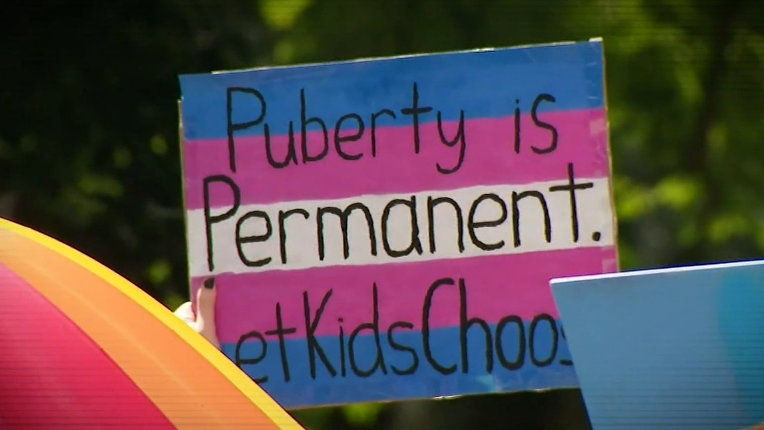 Landmark puberty block ban reinstated by Queensland government