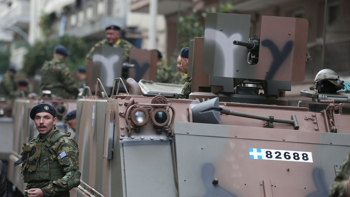 28η Οκτωβρίου: Live η μεγάλη στρατιωτική παρέλαση στη Θεσσαλονίκη ...
