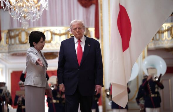 Trump health fears as 'confused' President salutes at wrong time and ...