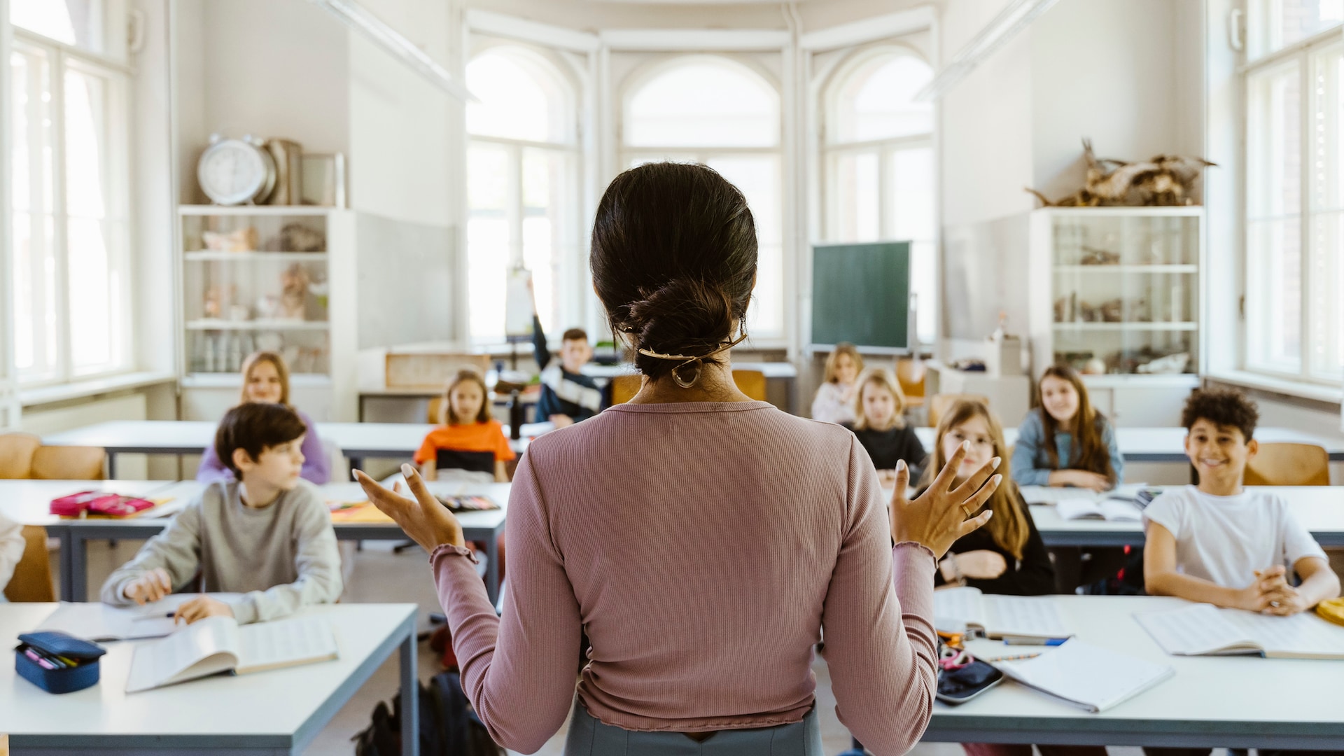 Mathe-Lehrerin über Alltag: "Brauchte 20 Minuten, um mit dem Unterricht ...