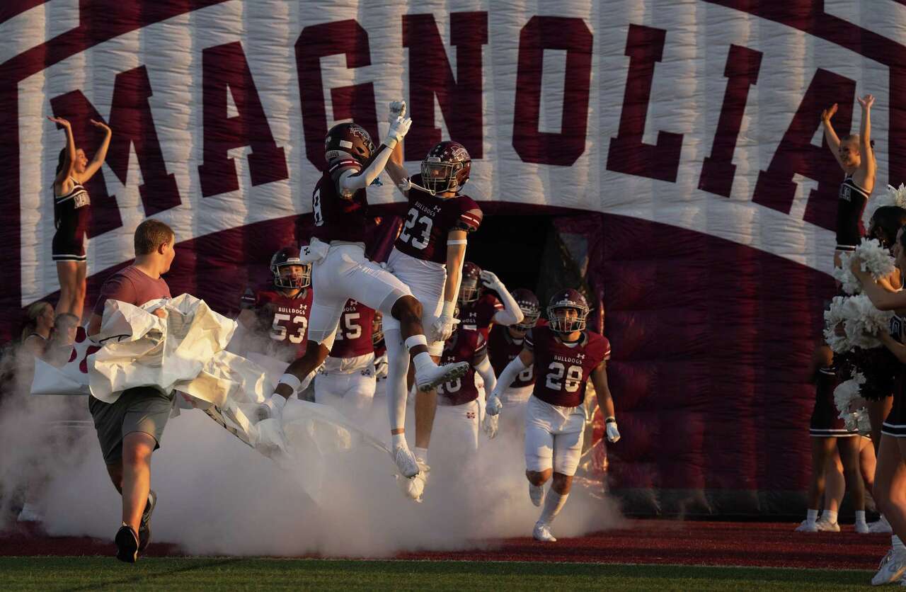 Texas high school football state rankings for Week 10. Magnolia debuts