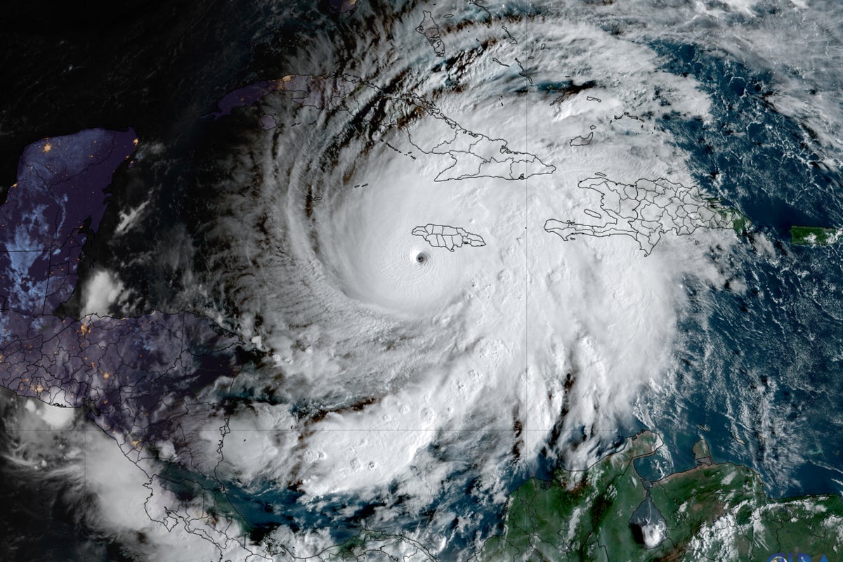Hurricane Melissa latest: ‘Extremely dangerous’ storm strengthens ...