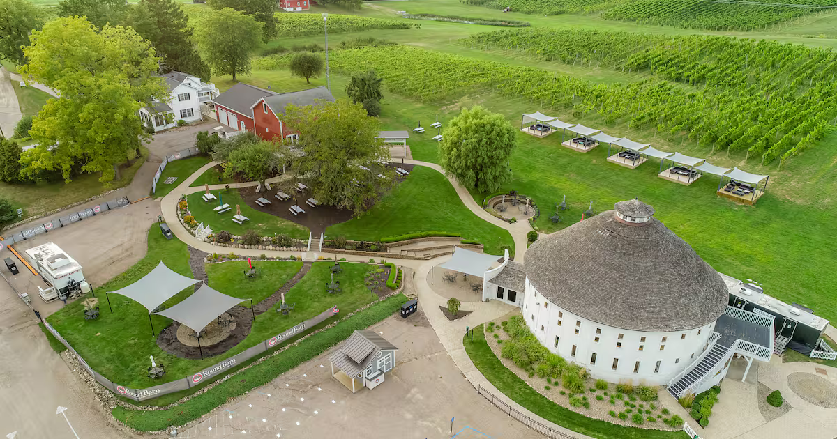 You Can Sleep and Drink Wine at This Airbnb in Michigan