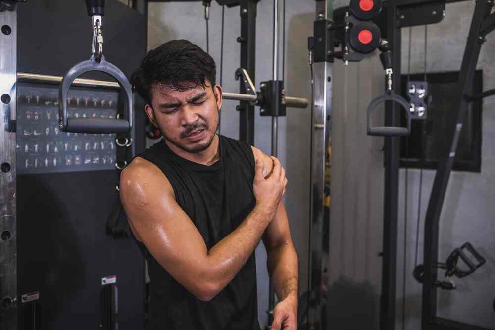 From Pain to Strength: How Physical Therapy Restores Rotator Cuff Tears