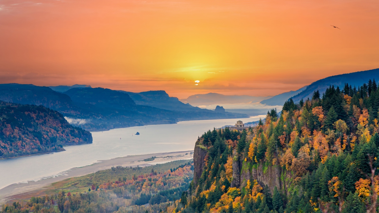 Creative stays in Oregon that highlight the state’s love for nature