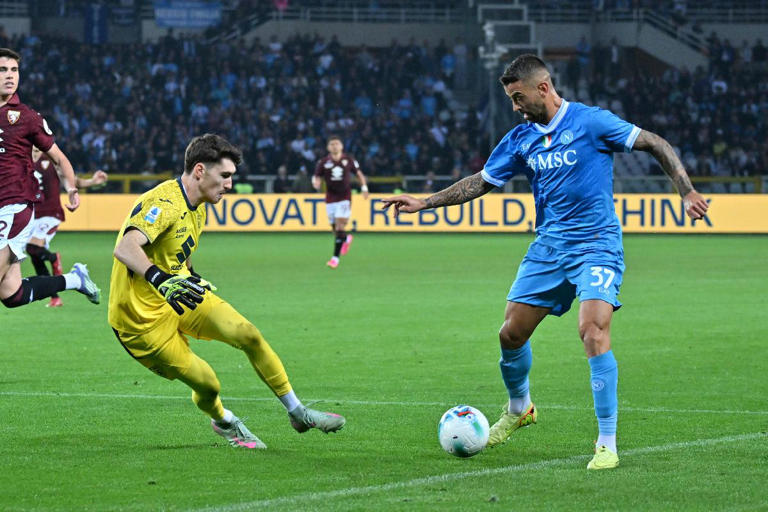 Lecce-Napoli, Gazzetta - Spinazzola e Buongiorno in panchina: chi ...