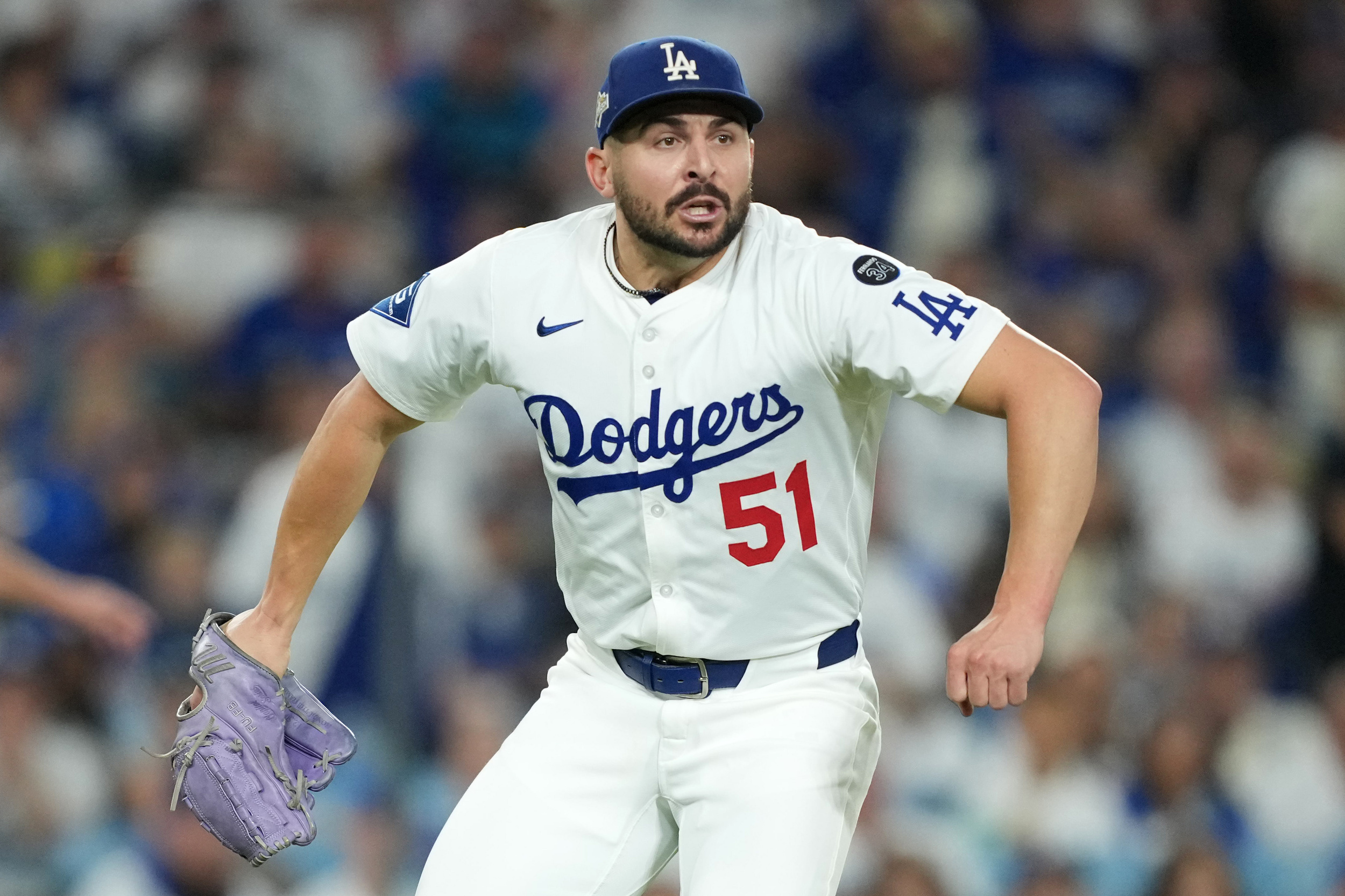Dodgers pitchers all wore 51 on their hats for Alex Vesia