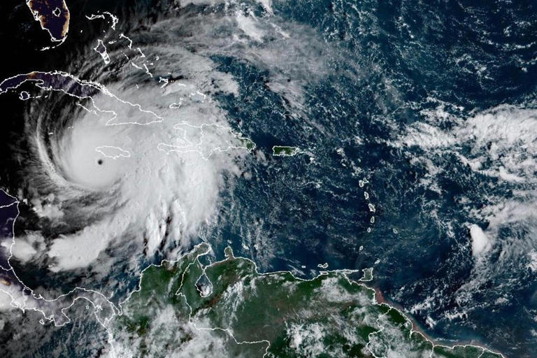 Hurricane Melissa Live Updates: Over Half A Million Jamaicans Without ...