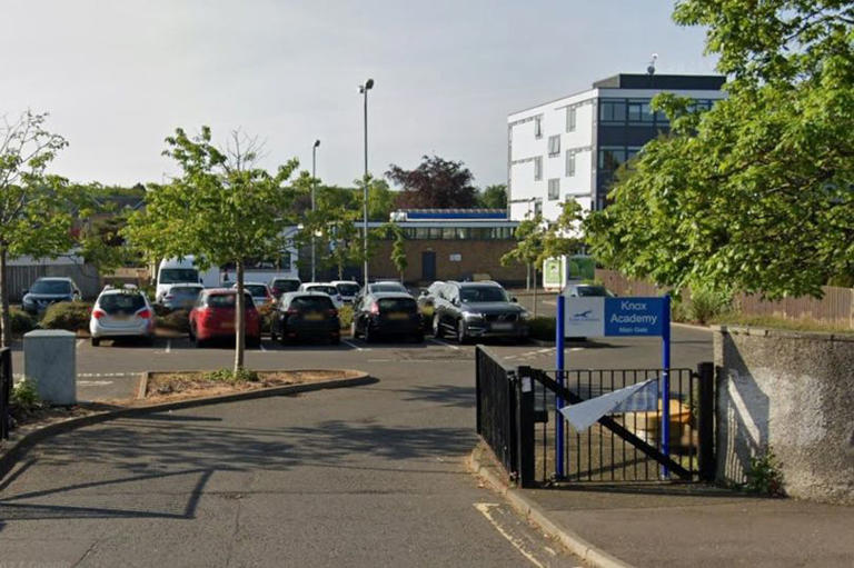 East Lothian 'blanket ban' on smart phones in schools rejected by ...