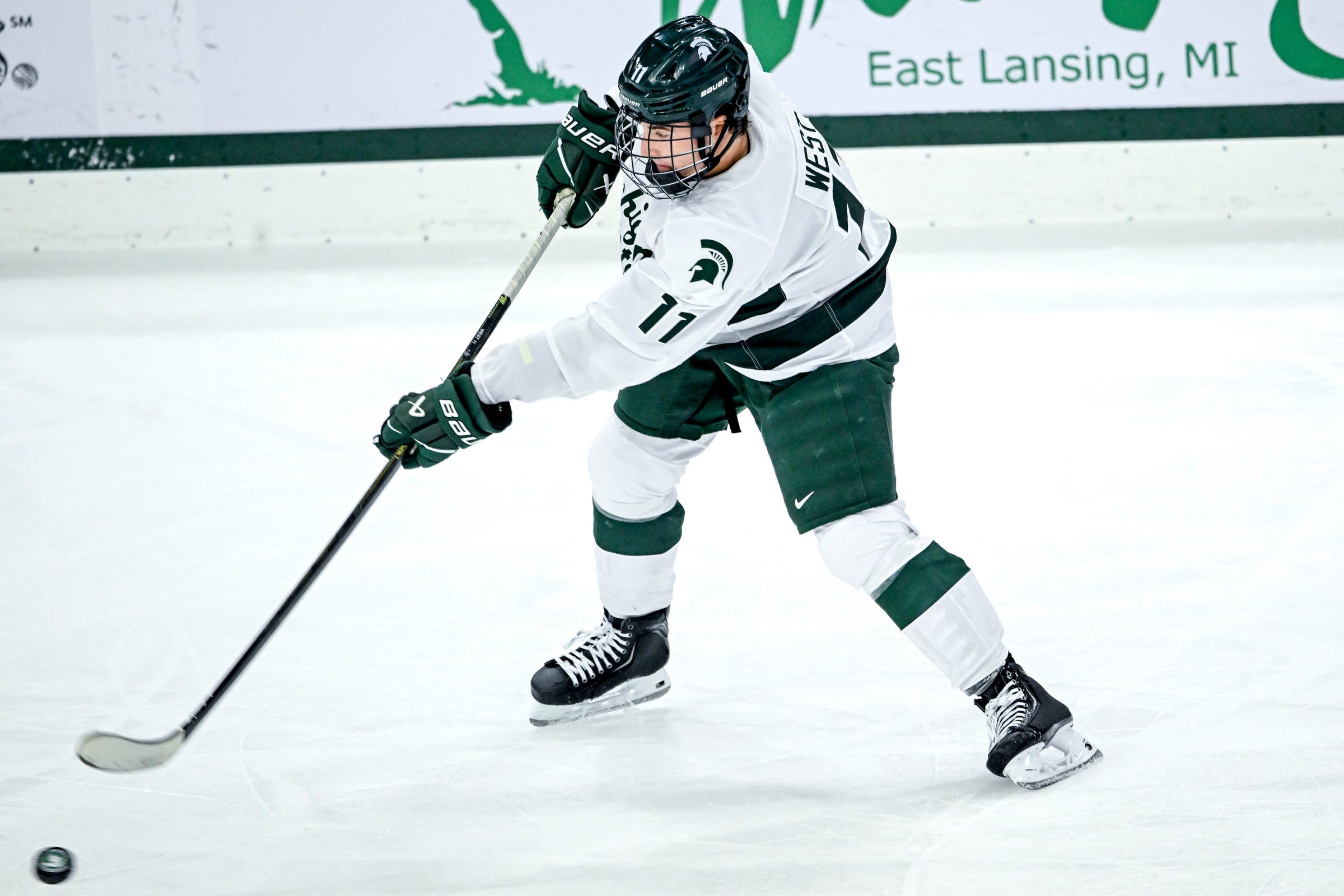 Spartans drop in latest national college hockey rankings
