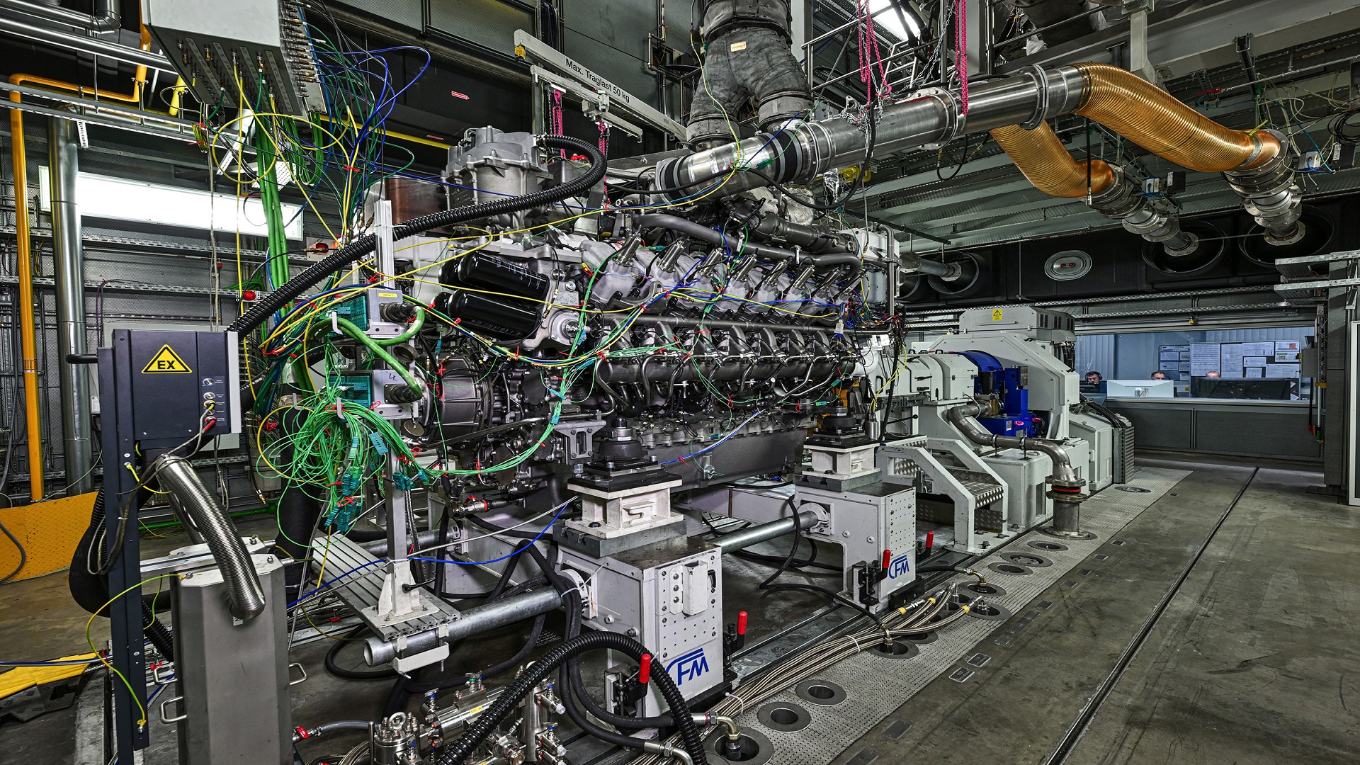 World’s first: Rolls-Royce tests monster methanol engine built to rule ...