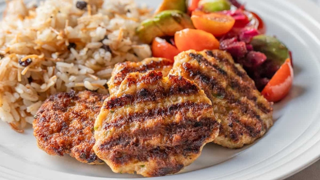 19 Ground Chicken Recipes That Keep Flavor in the Spotlight