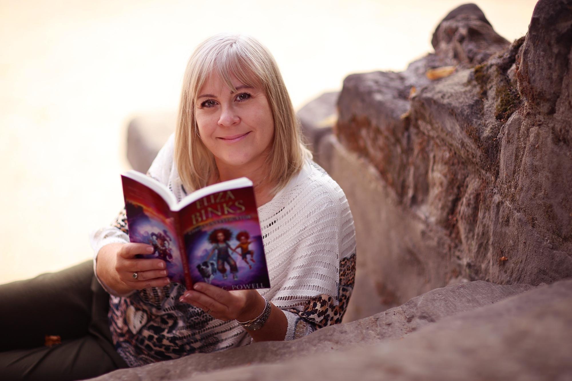 Yorkshire author to host special storytelling event at Pontefract ...