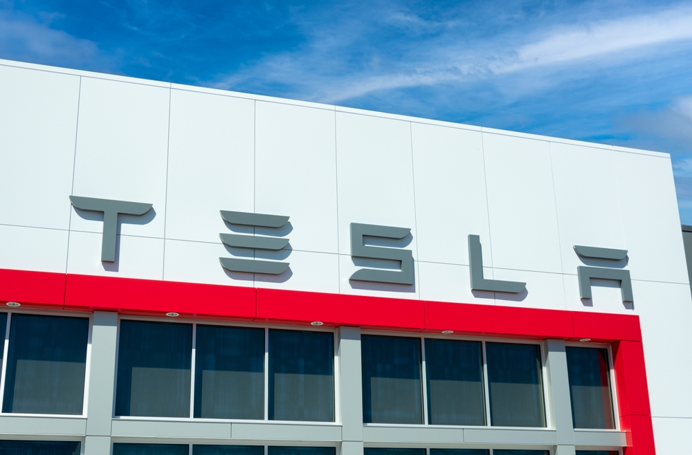 Tesla setter rekord i Norge – men salget i Europa stuper