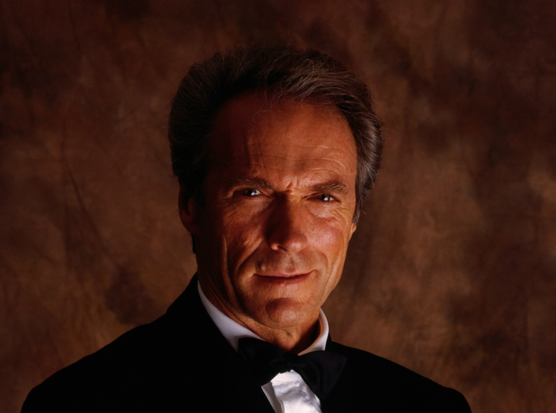 A man with no name (called Clint Eastwood)
