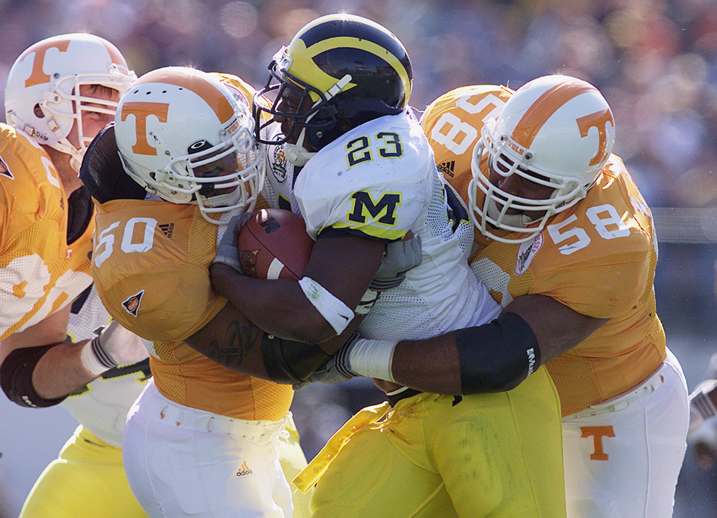 Tennessee football projected to play Michigan in bowl game