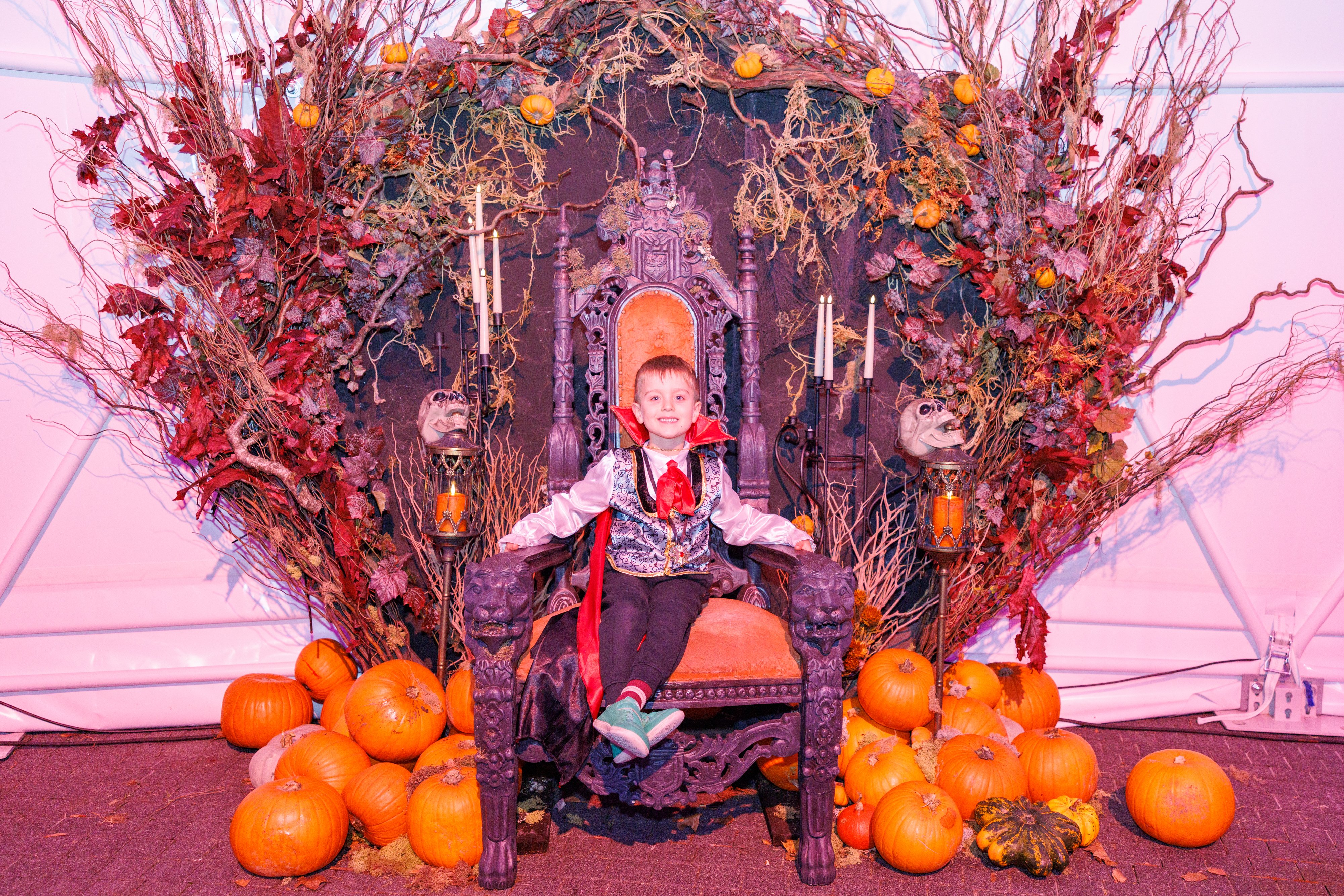 Spectacular spooky pictures as families enjoy UK first immersive ...