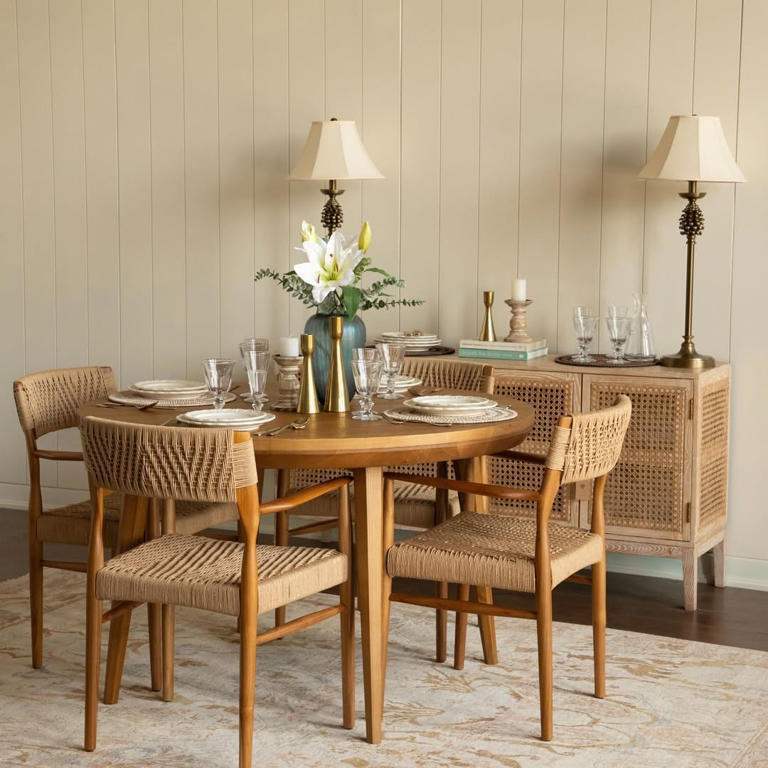 Dining Table Sets That Define Your Home: Types, Styling Tips and Must ...