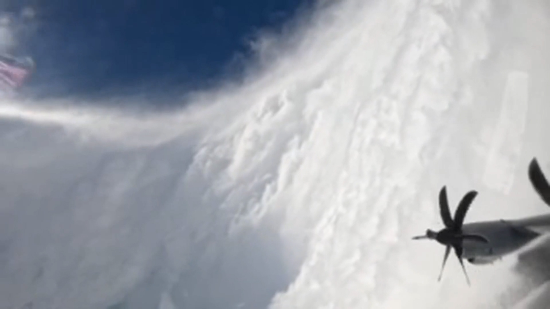 Pilot flies through eye of Hurricane Melissa