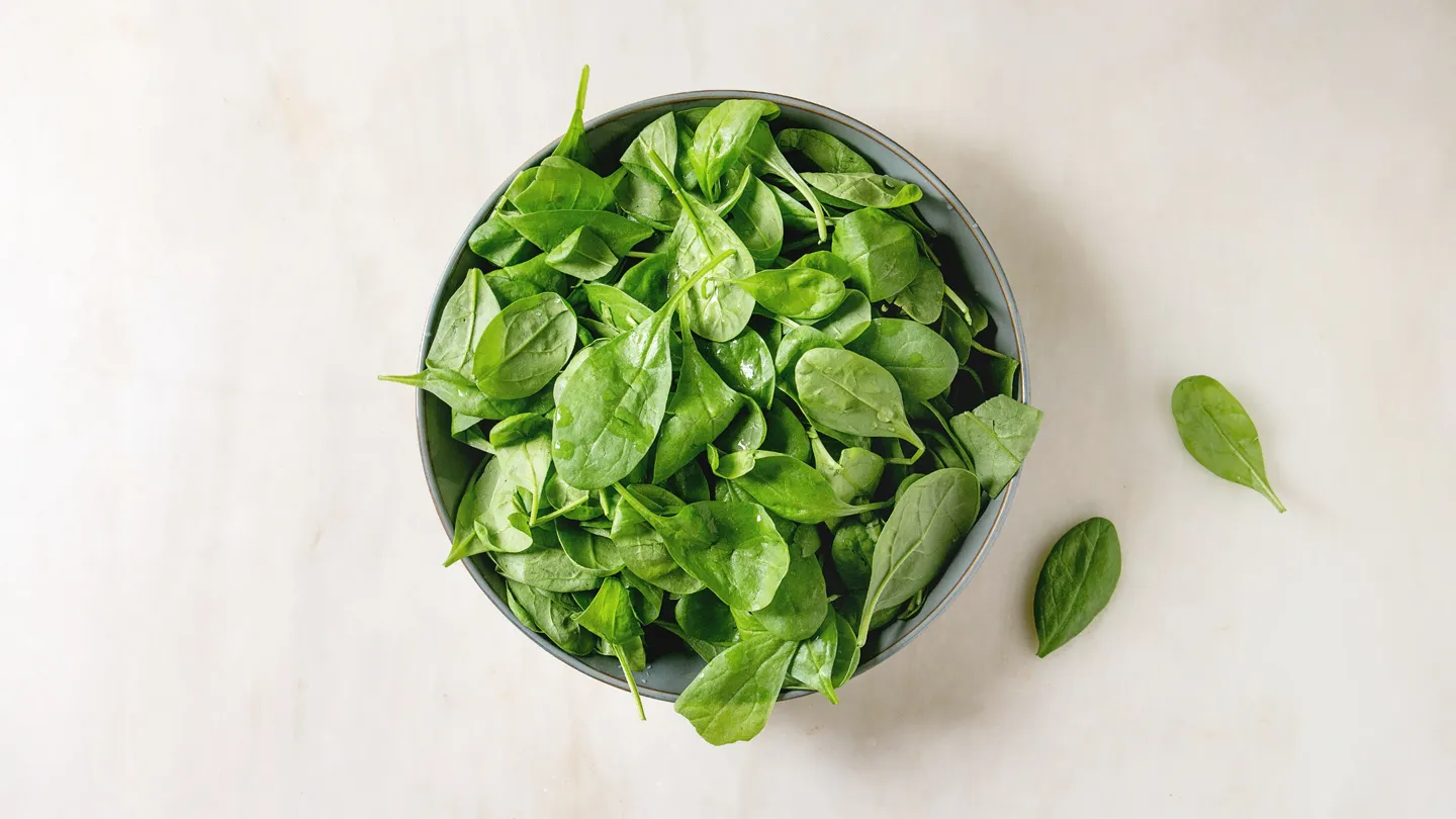 Spinach Is Healthy, but Not Without Its Side Effects