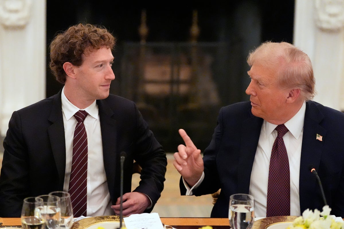 Meta CEO Mark Zuckerberg met with Pam Bondi to find out how to talk to Trump ahead of FTC trial ...