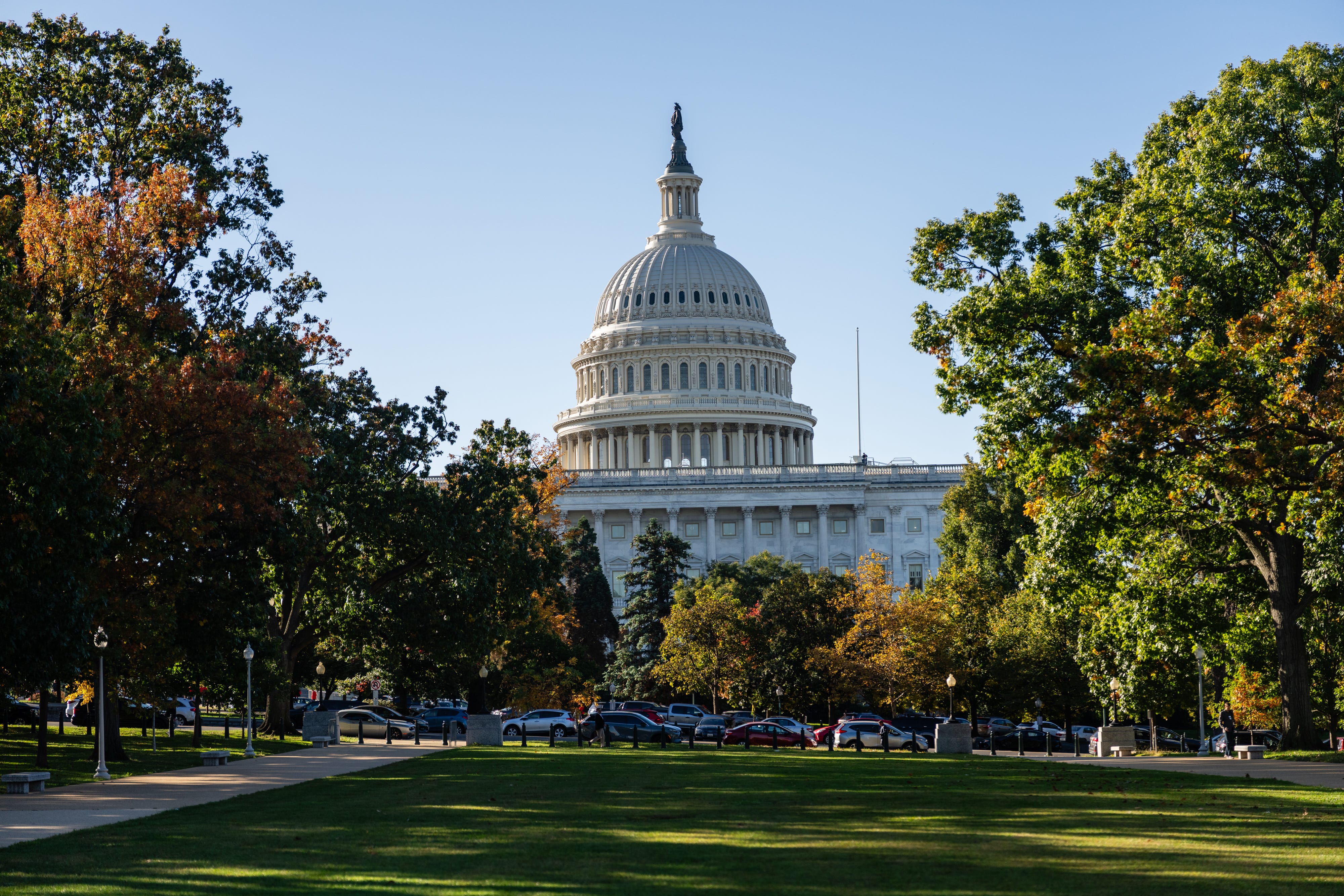 Shutdown continues as Senate vote fails again. How did Illinois ...
