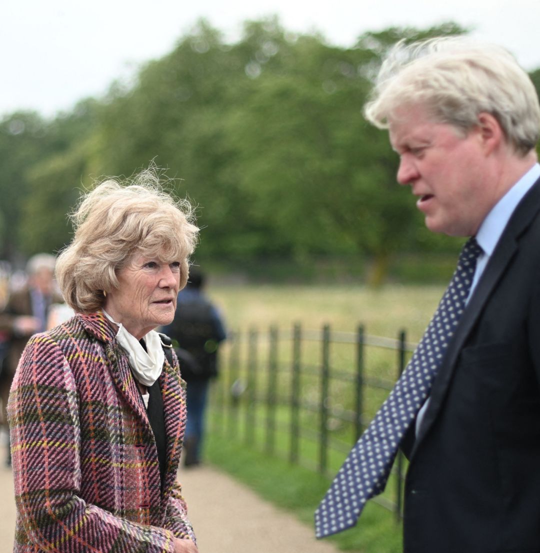 Princess Diana's Sister Has Been Hospitalized "For a Long Time" and Is ...