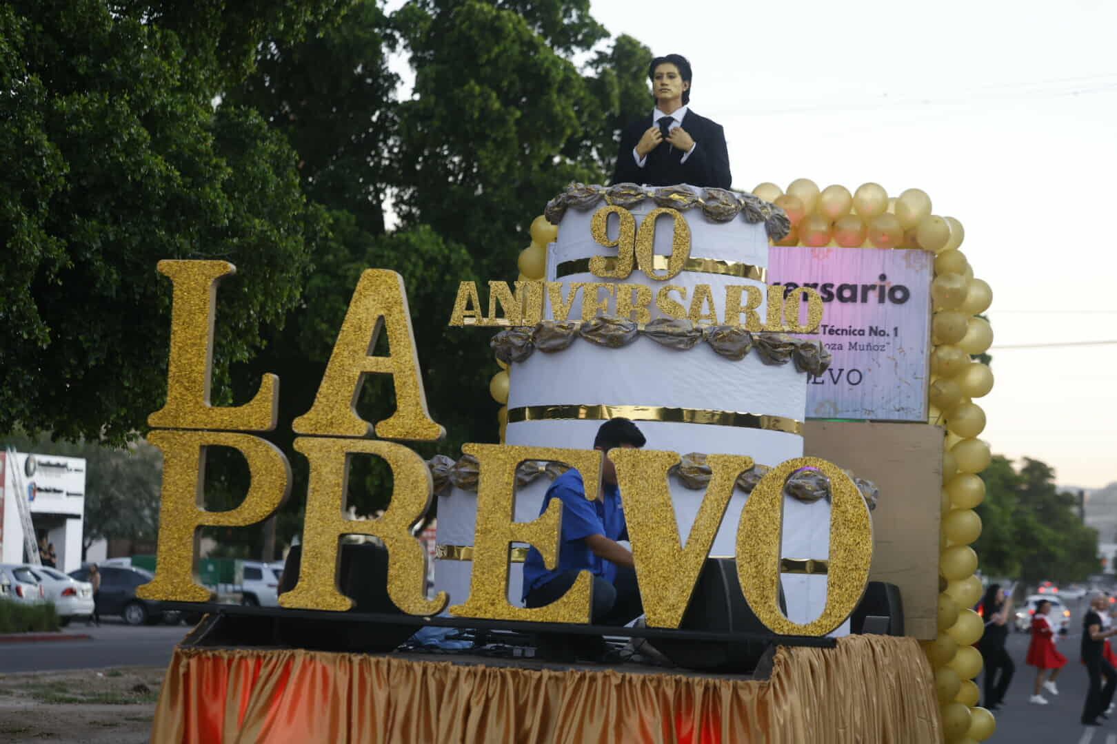 FOTOS: Secundaria Técnica 1 “Prevo” celebra 90 años en Hermosillo con ...