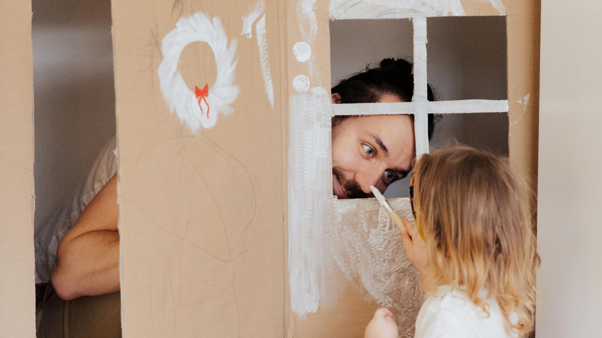 10 Traits Everyone Deserves In A Parent Growing Up & 10 That Can Scar ...