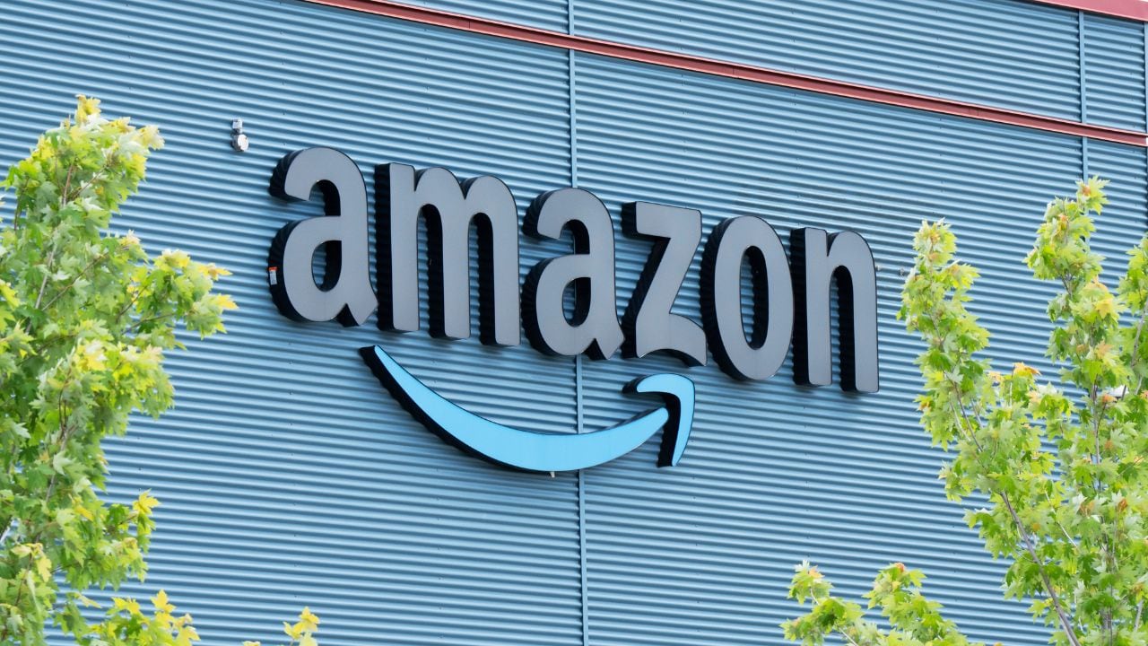 Amazon cuts 14,000 corporate jobs, prepares for wide adoption of AI